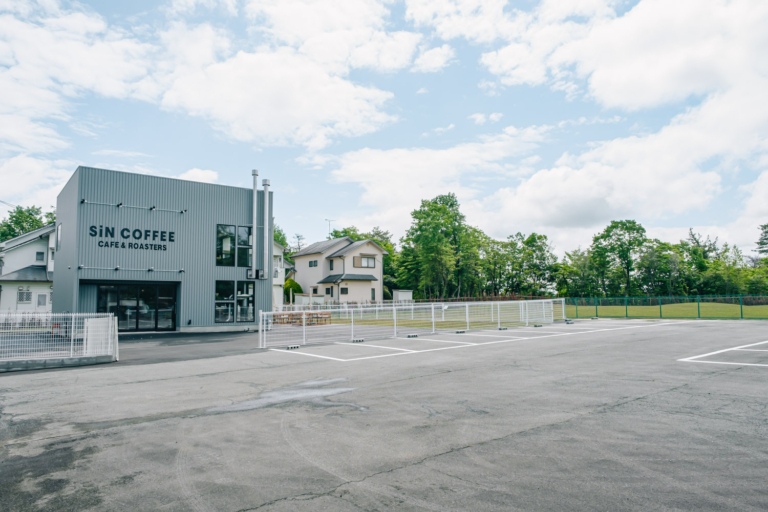 【SiN COFFEE】(シン コーヒー)モダンで自然豊かなロケーションでスペシャリティコーヒを堪能！三田市発の次世代ロースタリーカフェに行っ ...